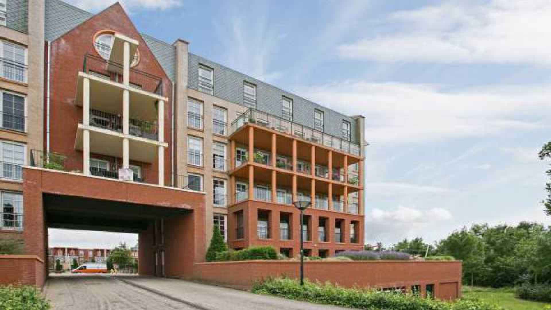 Binnenkijken in luxe appartement van John de Bever. Zie foto's ... Binnenkijken in luxe appartement van John de Bever. Zie foto's ...